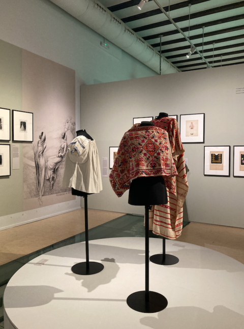 Carmen Gaitán: "Manuela Ballester fue determinante para la modernidad ...